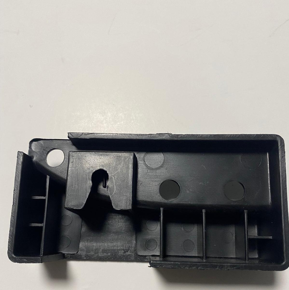 Tesla Model S Rear Bumper Fascia Hanger Bracket, Right, 2012-2019